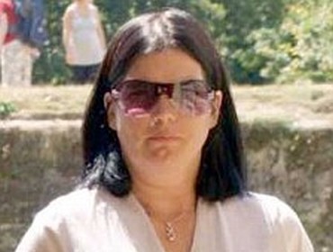 Elle tue ses 2 jeunes enfants et les met dans son coffre