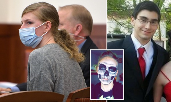 Julia, 24 ans, attire un jeune homme dans une cabane pour un rapport ...