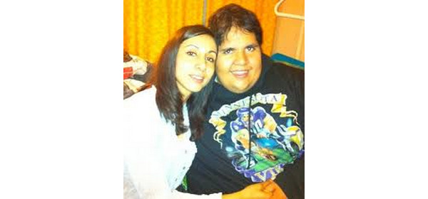 Le jeune homme français souffrant d'obésité bloqué à Londres